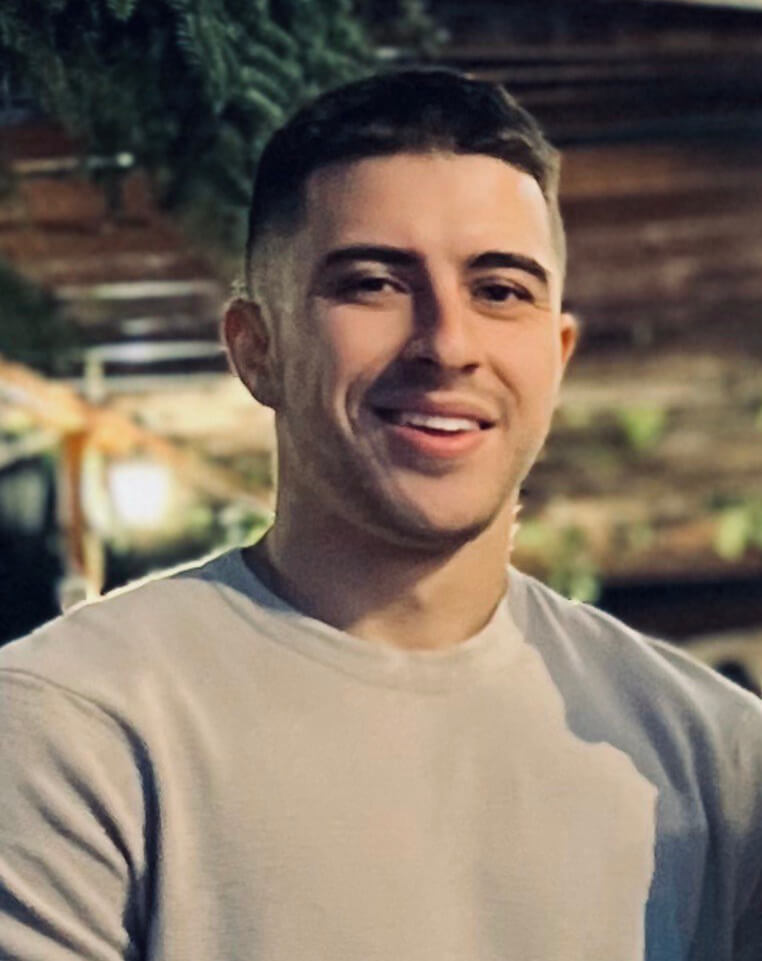 AI Content Generation Platform - Tangram Holo